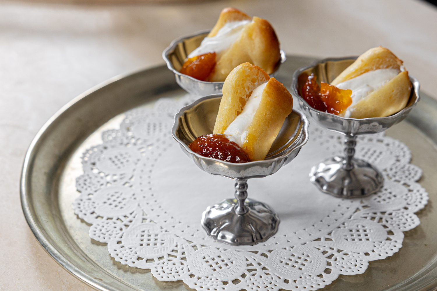 Le baba au limoncello, la nouvelle création de Lemon Story et du chef ...