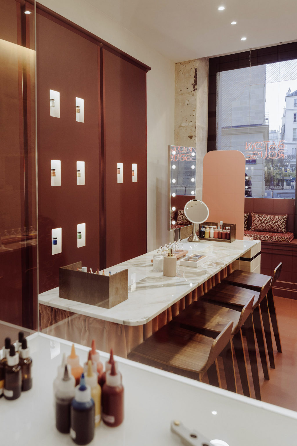 Bâton Rouge Paris : L'adresse où créer son rouge à lèvres sur-mesure ...