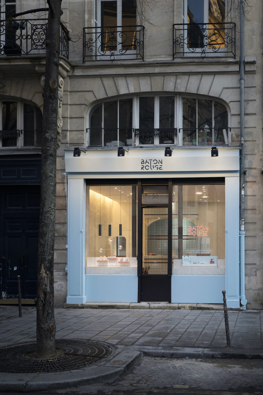 Bâton Rouge Paris : L'adresse où créer son rouge à lèvres sur-mesure ...