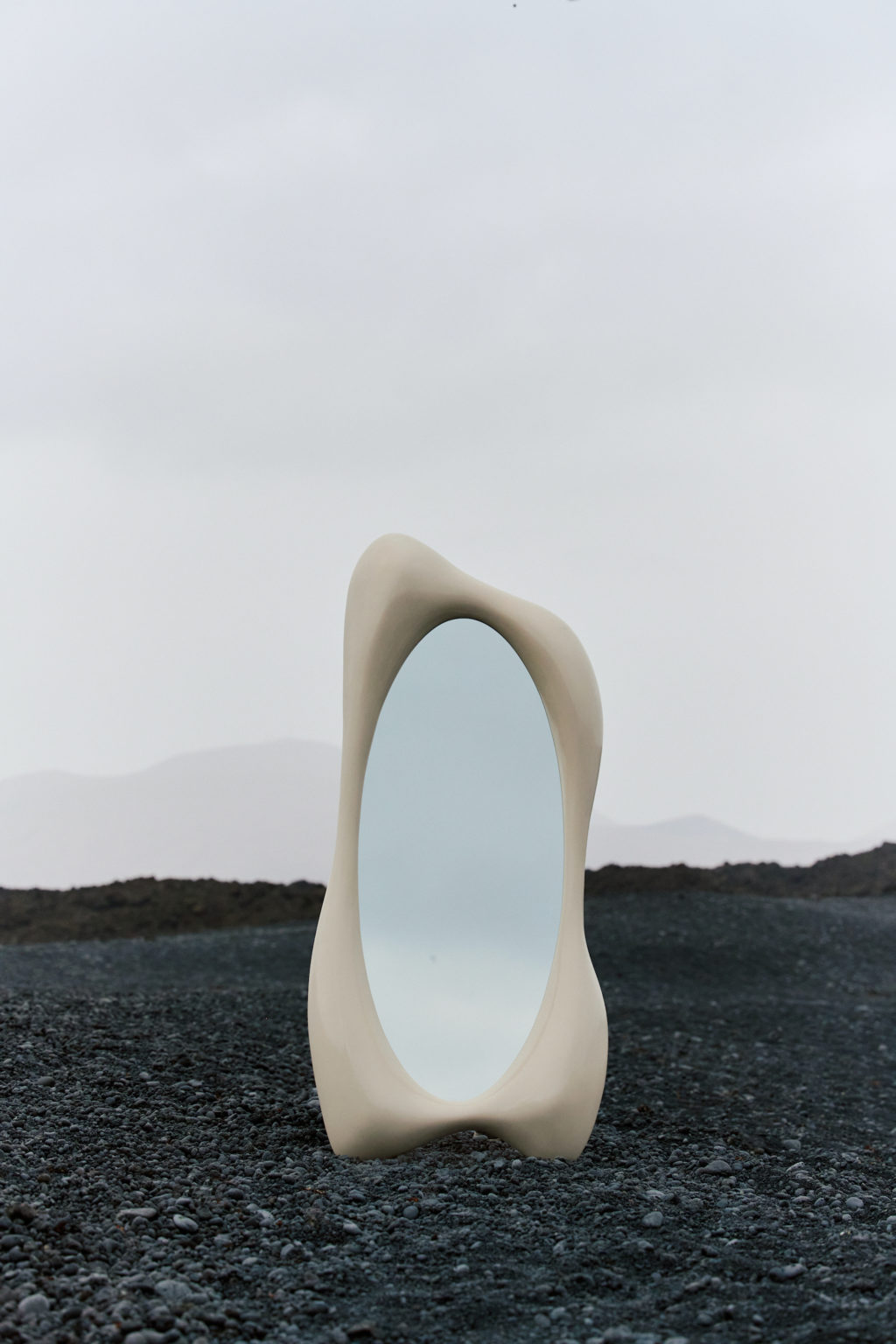 Collab : NV gallery X Claire Laffut - Home magazine